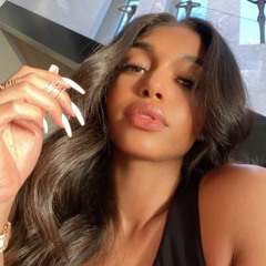 Venus Hamilton's Instagram, Twitter & Facebook on IDCrawl