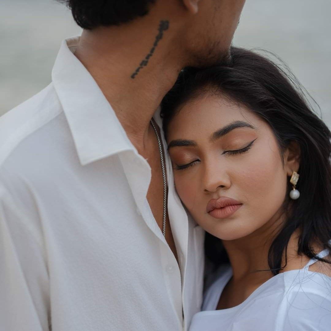 Stream Himi nathi adareka - හිමි නැති ආදරේක | Raveen Tharuka by tharusha | Listen online for ...