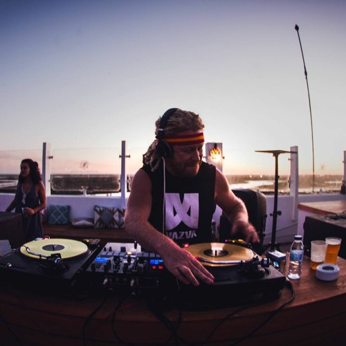 Stream User 111250965 | Listen to tobyONE - TobyOne Summer Dreamin ...