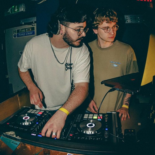 Stream Drake's Disco Groove by HillBilly Harry | Listen online for free ...