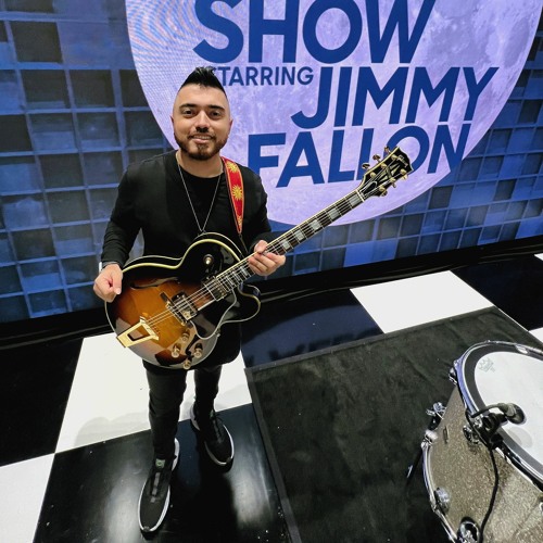 Stream episode La historia detrás de la prolífica guitarra de Daniel ...