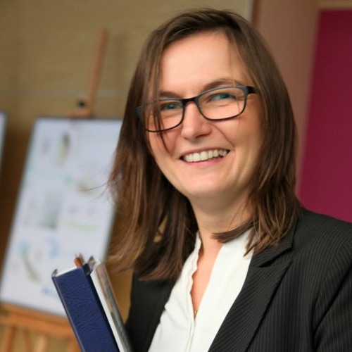 Stream Zapowiedź konferencja o zachowaniach samobójczych wśród dzieci i ...