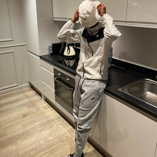 Stream Shazzy | Listen to 🎿 playlist online for free on SoundCloud