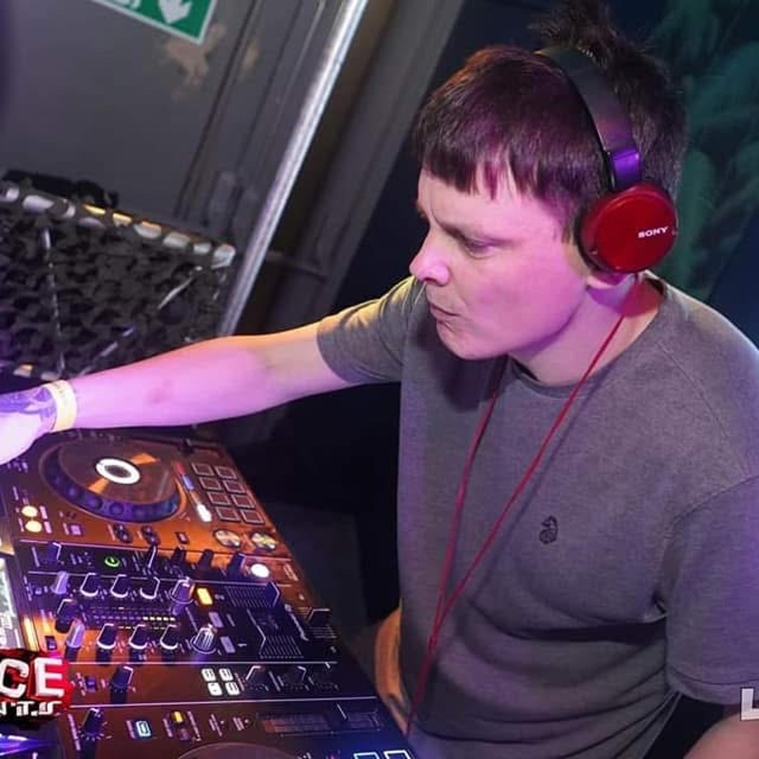 Stream 01 kurt x riot make yaz bounce by DJ Nu-Flow | Listen online for ...