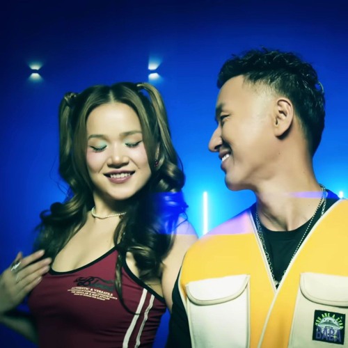 Stream Bayartsengel Anu - Chigi Tigi Boom by Dashnyam Munkhbat | Listen online for free on ...