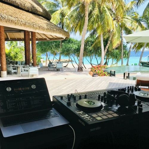 Stream DJ Set | Mojo Bar, Joali Being | July 2024 by Om:mega | Listen ...