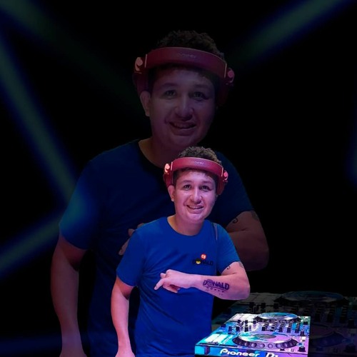 01 Mix Party In The House - Dj Donald - Listen to music