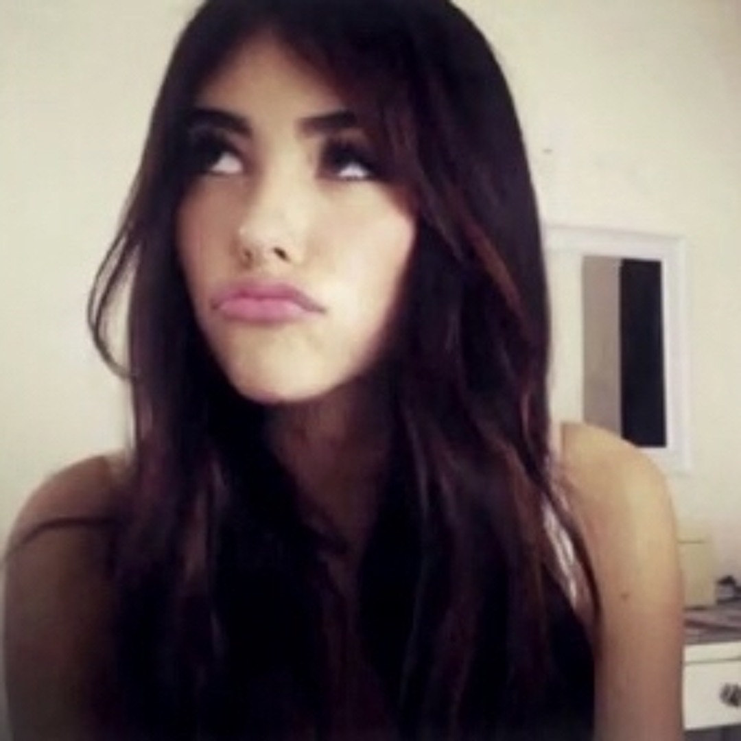 Tumblr Girls With Straight Hair Brown