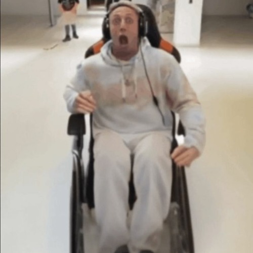 Stream Me Llama| Tito Calderon | Detonando Ucranianas| momo by Andres ...