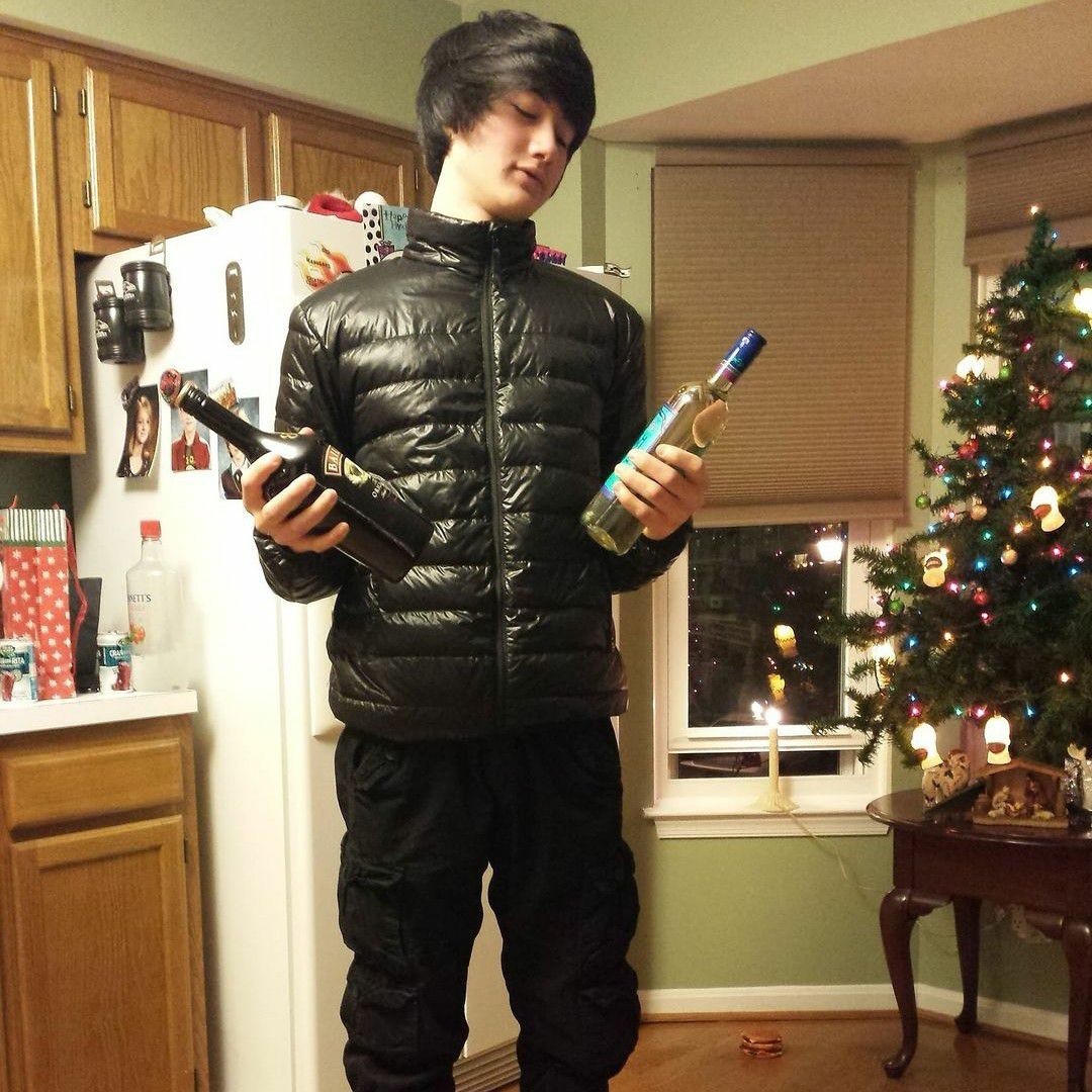 Stream Mr take that risk (theme song) by Bersekkk trend | Listen online ...