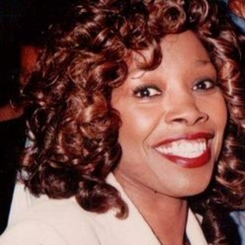 Stream DJ Shanon talks about his Mom's job as Lionel Ritchie's Back-Up ...