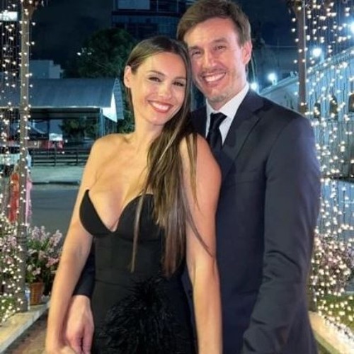 Stream Crisis entre Pampita y el marido de Pampita | Lu Miranda en #Segurola by Futurock FM ...