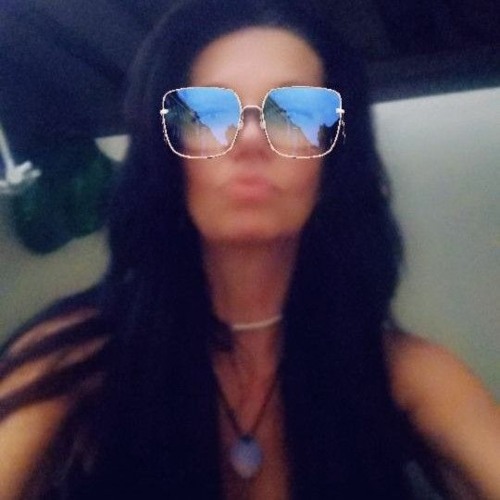 Stream Ursula Zwang | Listen to Ursula Z - GooD MeMoRiEs Compilation 2o22! playlist online for ...