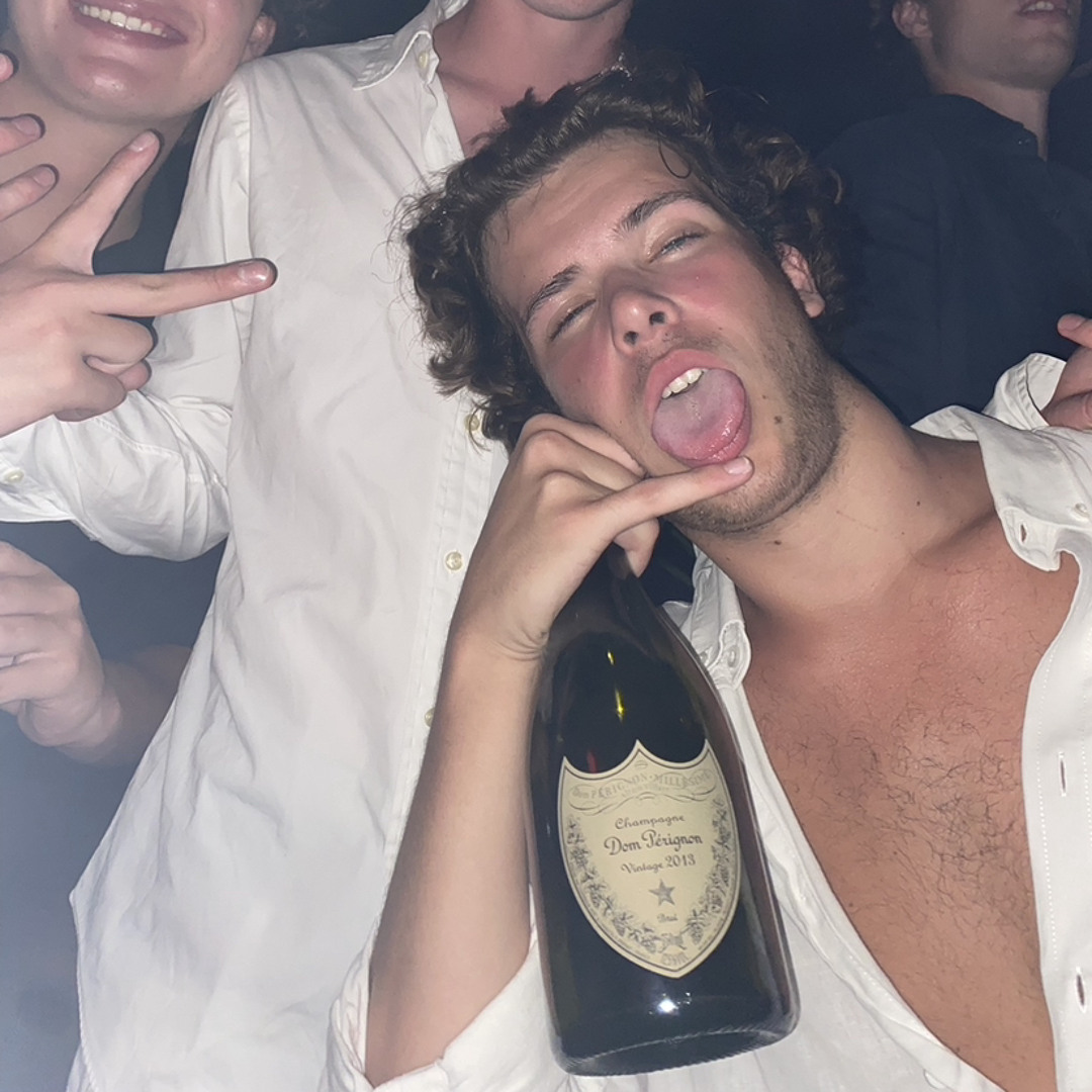 Listen to FULL HOUSE IN ST TROPEZZZZ by Mathias Dock in SUMMER ...