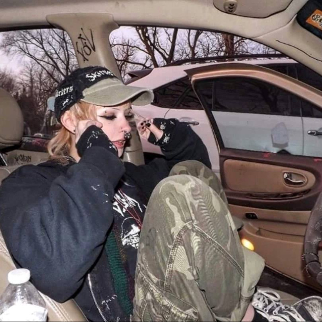 Stream baby, please call 999 by tryavoid | Listen online for free on ...