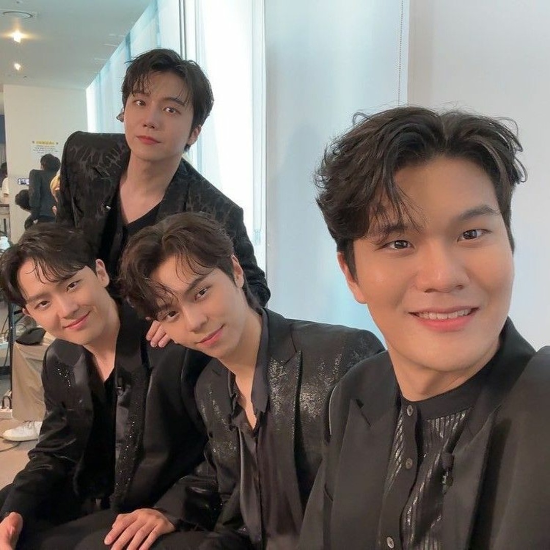 Stream CREZL - "¡Corre!" (Phantom Singer 4) by Leanna | Listen online for free on SoundCloud