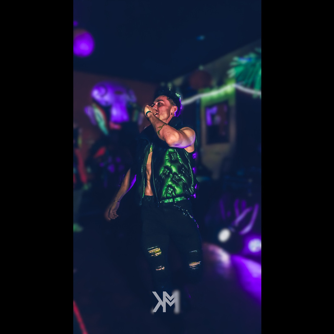 Stream RX PRESLEY - CHRONIC V2 (HAWAII UNCHAINED LEAK prod. SHARKBOY ...