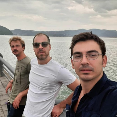 Stream Miloš Čolović | Listen to Miloš Čolović Trio - Live at ...