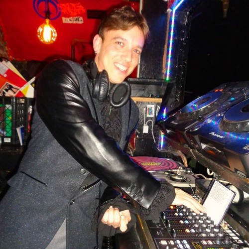 Stream NEW WAVE & Beyond - Volume 1 by KSCU radio | Listen online for free on SoundCloud