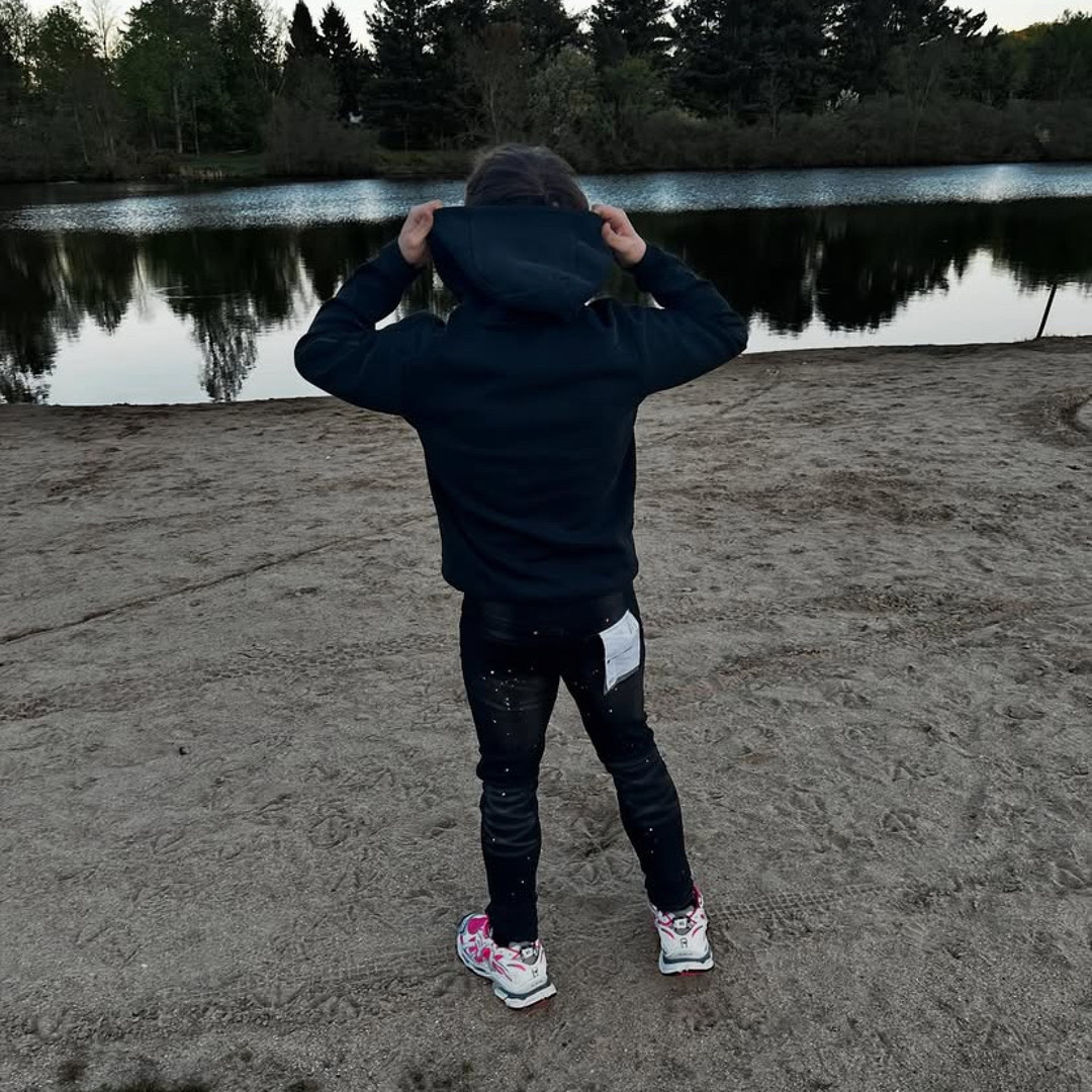 Stream Djae + Pglocks + 2Deemy - laugh (prod. juggmyslime + Pglocks ...