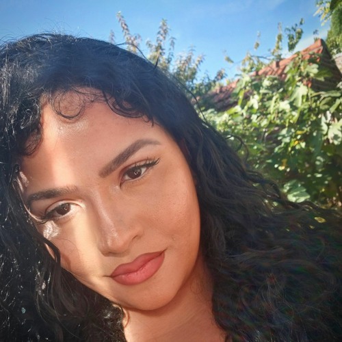 Stream Melanie - life by Melanie Williams | Listen online for free on ...