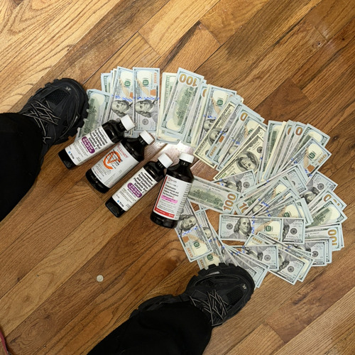 Stream ALL BLUE HUNNIDS (slowed) by draamatic | Listen online for free ...