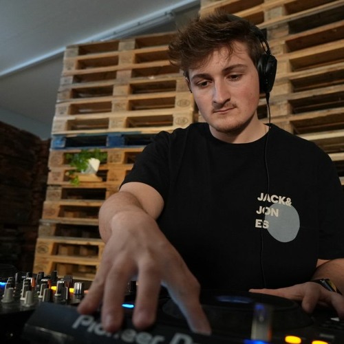 Stream Deep/Melodic Mix by DJ Mitch by DJ Mitch | Listen online for ...