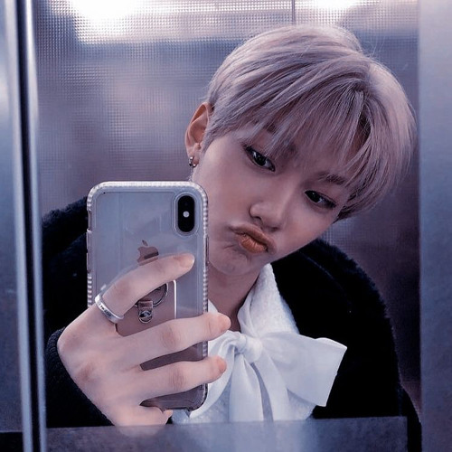 Stream Blu.hr 🥲 | Listen to felix reading playlist online for free on ...