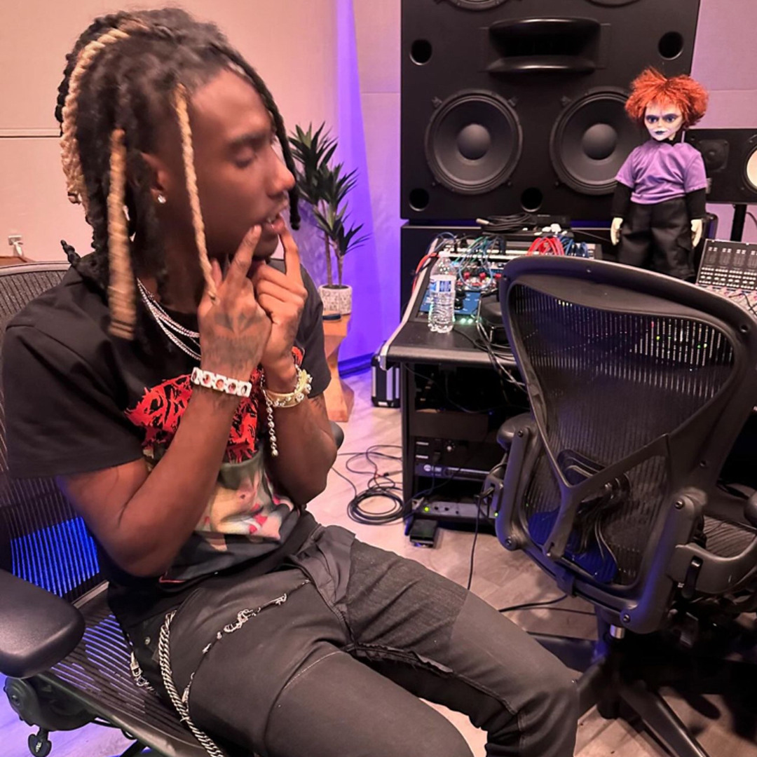 Listen to osamason talk2me prod warren hunter by jumpOut!! in Jump Out ...