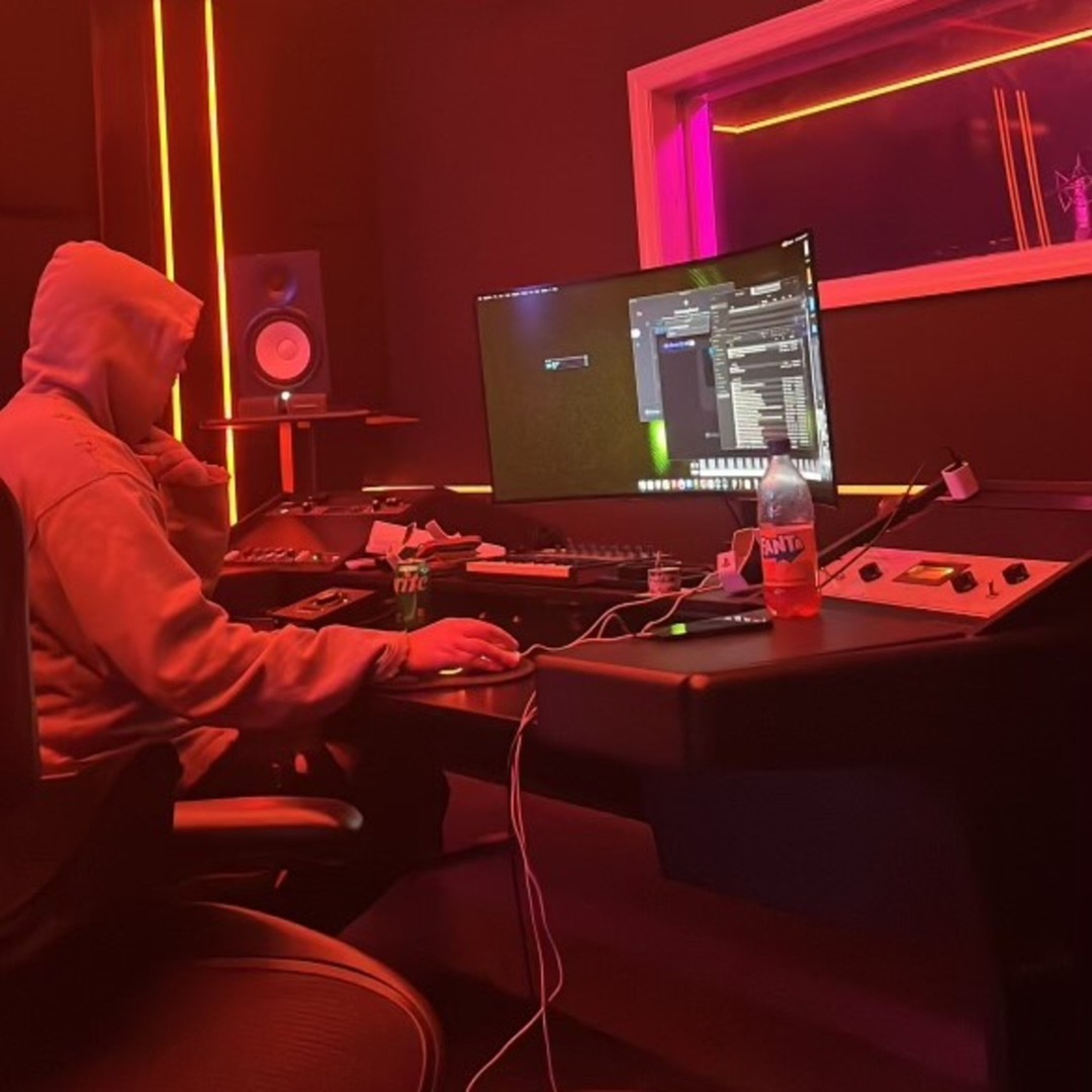 Stream Mdot 59 | Listen to Real Me playlist online for free on SoundCloud