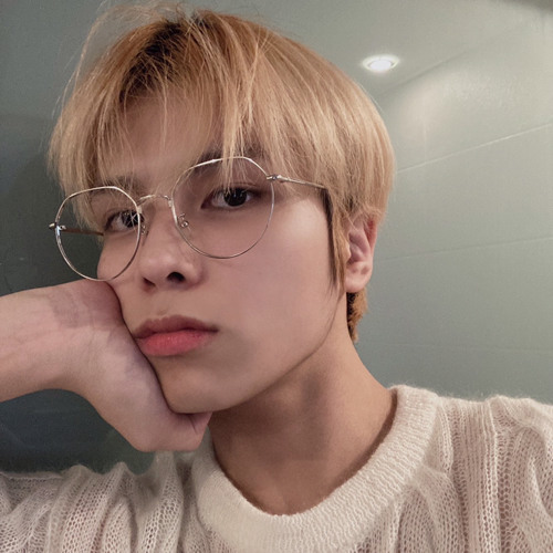 Stream Billie Eilish - Come Out And Play cover by Oh Yejun by 히카리 ...