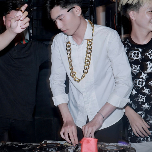 Stream VIỆTMIX 2K25 - QUÁ KHỨ ANH KHÔNG THỂ QUÊN - ️ DUY VÕ MIX ️ by Duy Võ🧸 | Listen online for ...