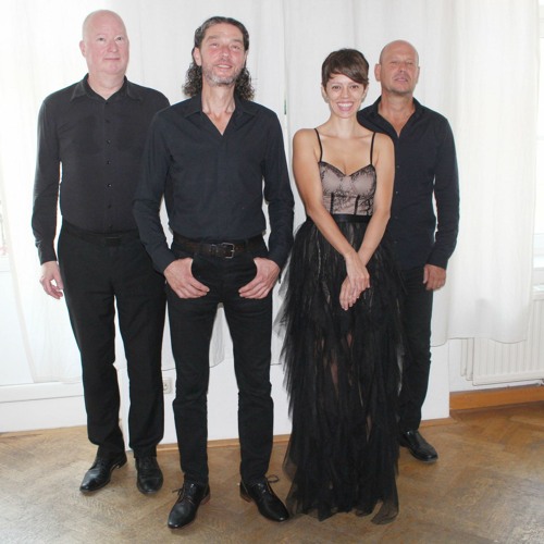 Stream Over And Over, cover Sinatra(The world we knew) by ...