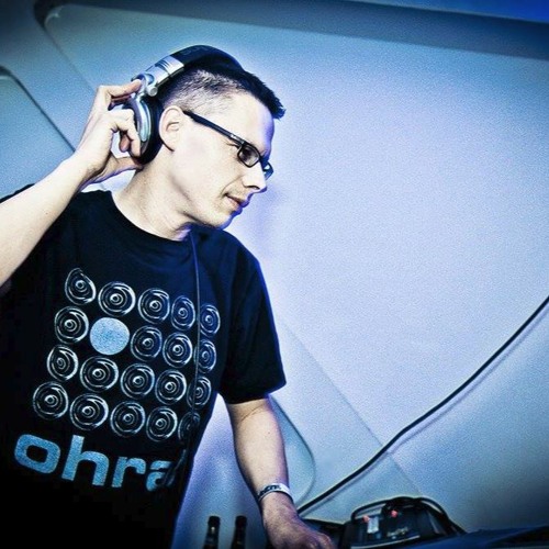 Stream GMO In The Mix Vol. 2 am Stück by Erhard Siebert | Listen online for free on SoundCloud