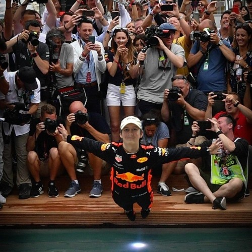 Stream Lights out and away we go. by Philip Gisler | Listen online for ...