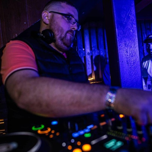 Stream Dj Nicky G November 2023 mix by Dj Nicky G / Dj Zziplex | Listen ...