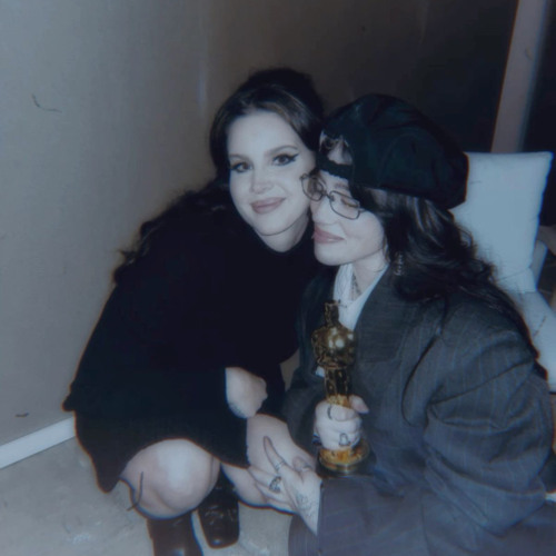 Stream video games (ft billie eilish) by kisa johnson | Listen online ...