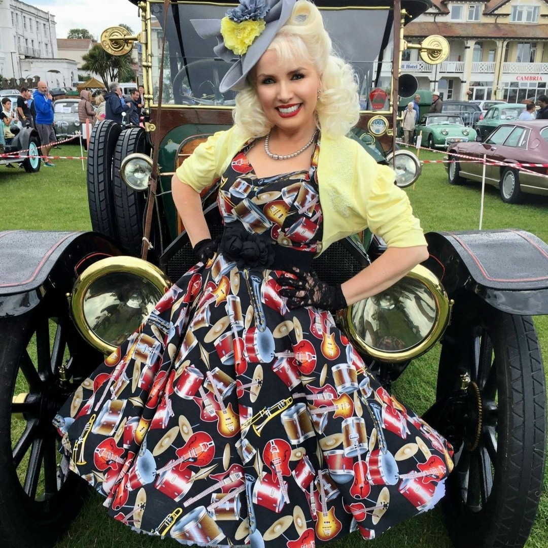 Stream NEVER THE LESS I'M IN LOVE WITH YOU by SANDY SPARKLE | Listen ...