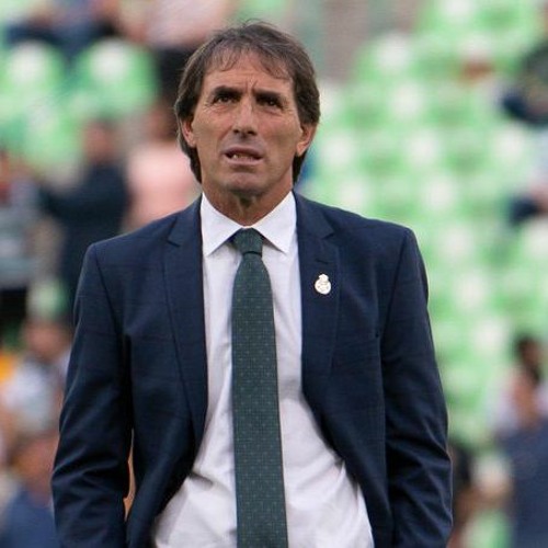 Listen to music albums featuring Guillermo Almada“Ecuador es superior a ...