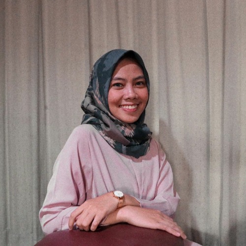 Stream Perahu Kertas cover by me by Destri Ninda Riyani | Listen online ...