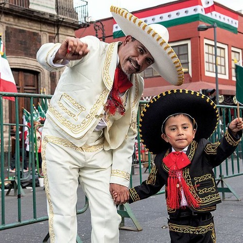 Stream LAS PAISAS by sxnset | Listen online for free on SoundCloud