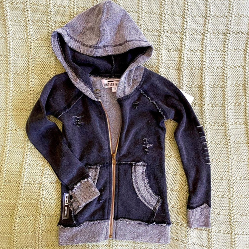 Stream Relationship Status(single)(@bio) by malibujin | Listen online ...