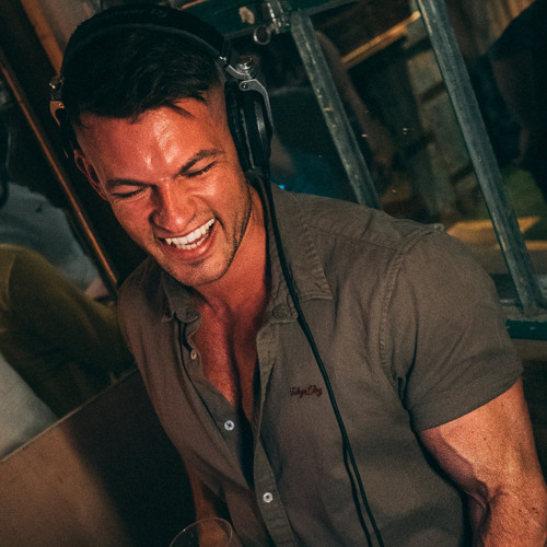 Stream Jax Jones X Akon - Whistle X Belly Dancer (MARTYY Mashup) by ...