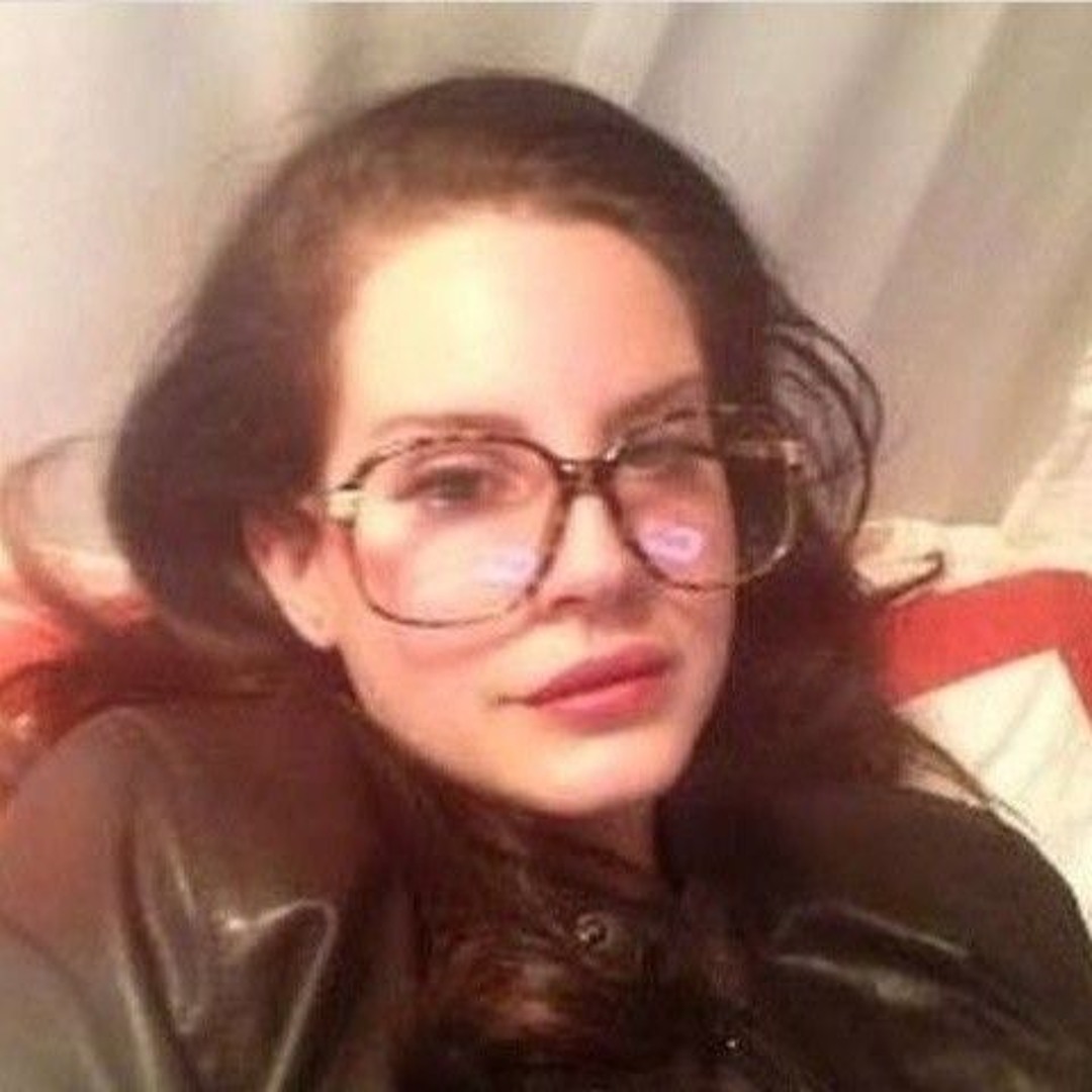 Stream Eliff | Listen to 🎀🎀they call me the serene queen🎀 playlist ...