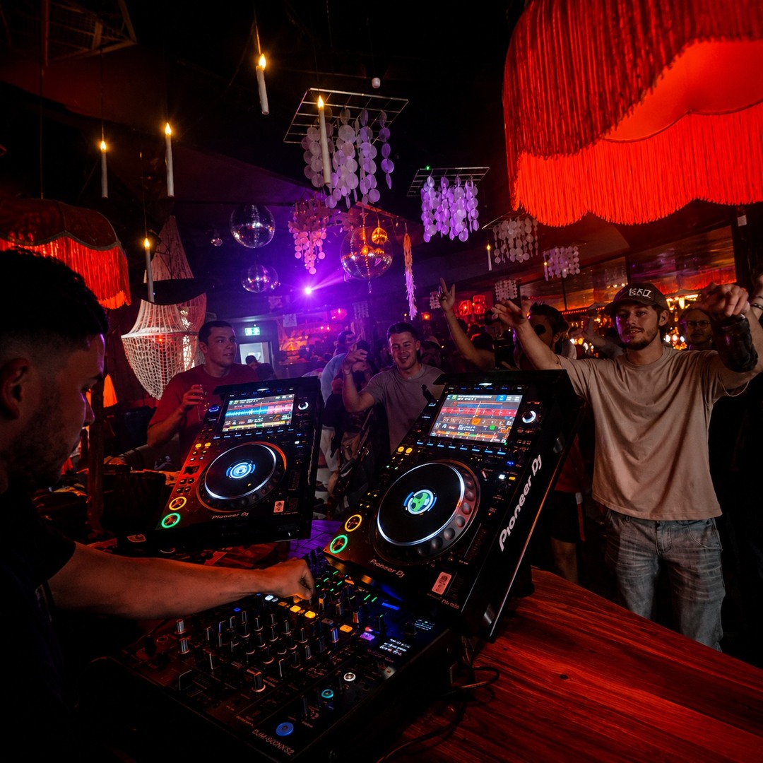 Stream KIERAN MUCKLE LIVE | INTO THE DEEP | MANCHESTER | DEEP ...