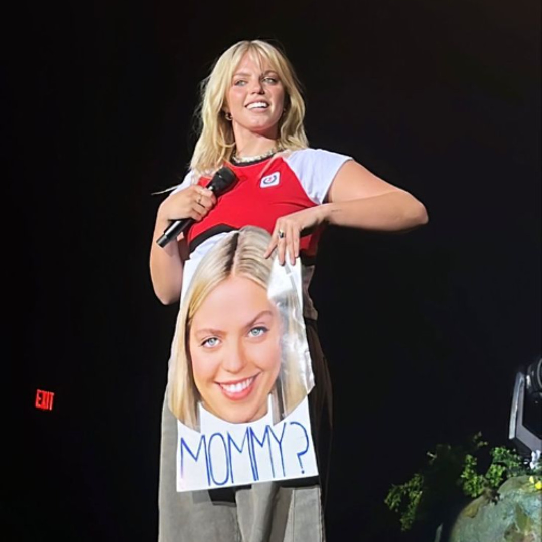 Stream Reneé Rapp- Cry On My Own (Unreleased) by NeedMusic2Breath ...