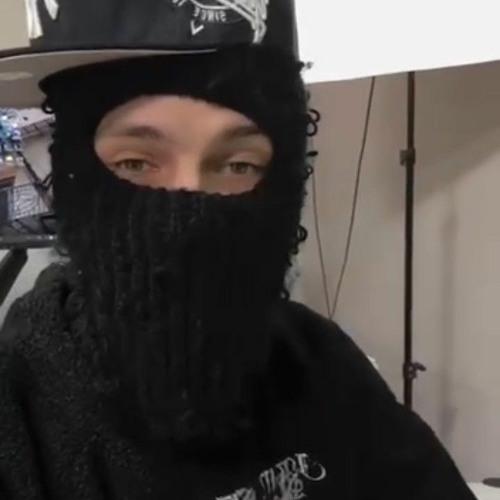 Stream FEOFILOV - Киевский призрак by MC.PIDOR | Listen online for free ...