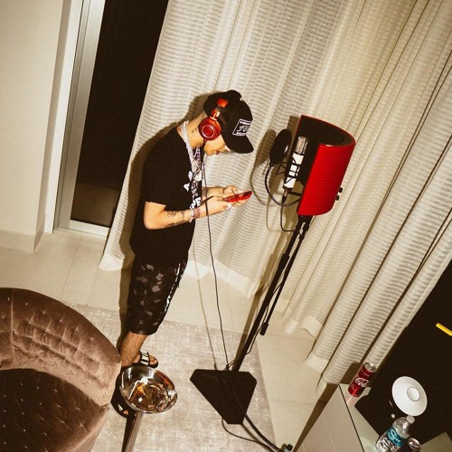 Stream Cris Mj - PassionFruit [Spanish Versión] by 1.7Gn | Listen online for free on SoundCloud