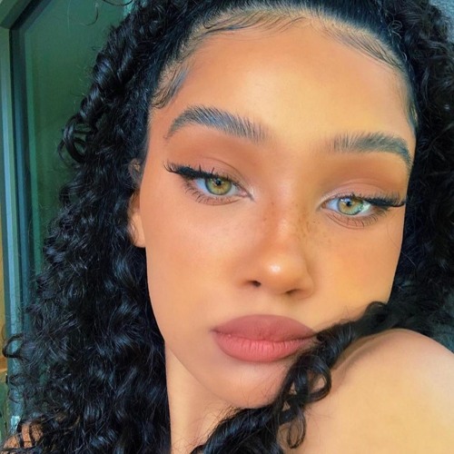 Stream Renaissance | Rnb x Drake x Sample type beat | 90's Rnb ...