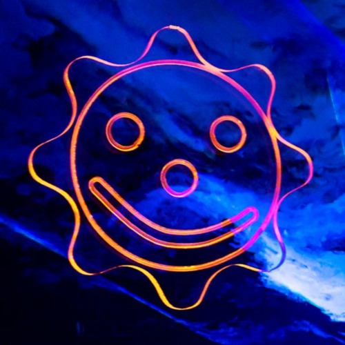 Stream FnF Heart Lodge Chill Room mix by sneakyhippie | Listen online ...